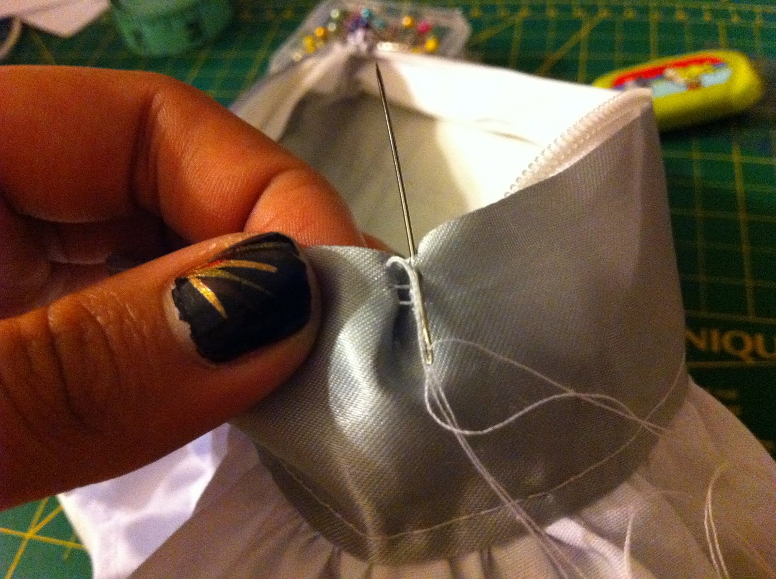 Randomly Taylor'd: Ruffle Purse *Tutorial*