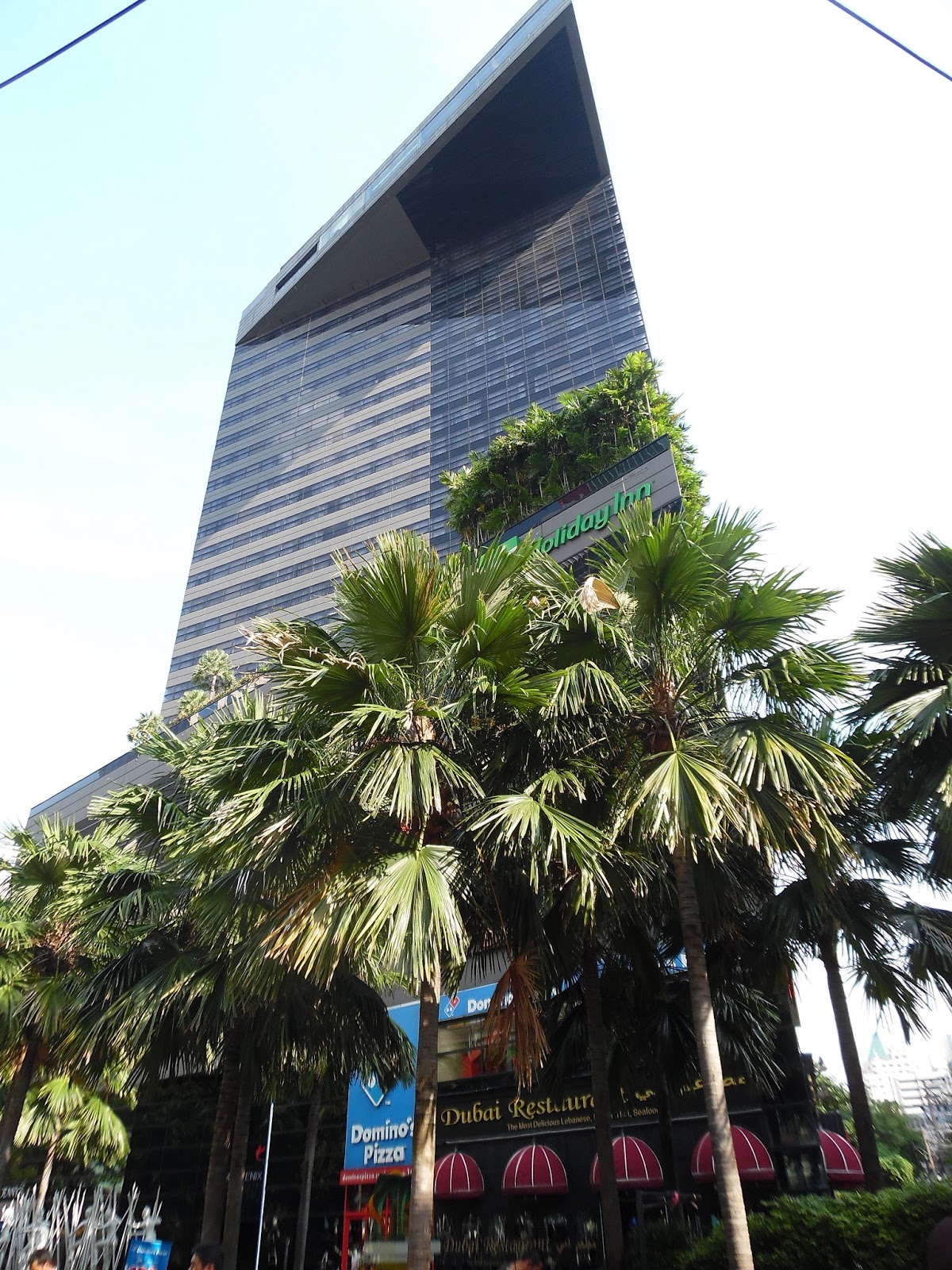 The Holiday and Travel Magazine: Holiday Inn Bangkok Sukhumvit - the ...