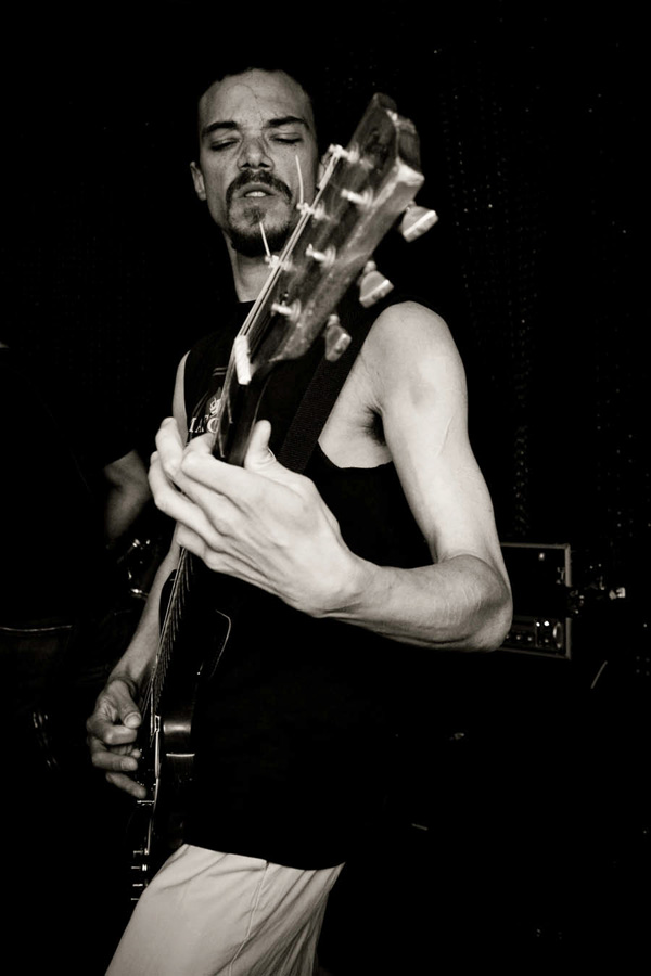 Elder Rising: One With Nothing