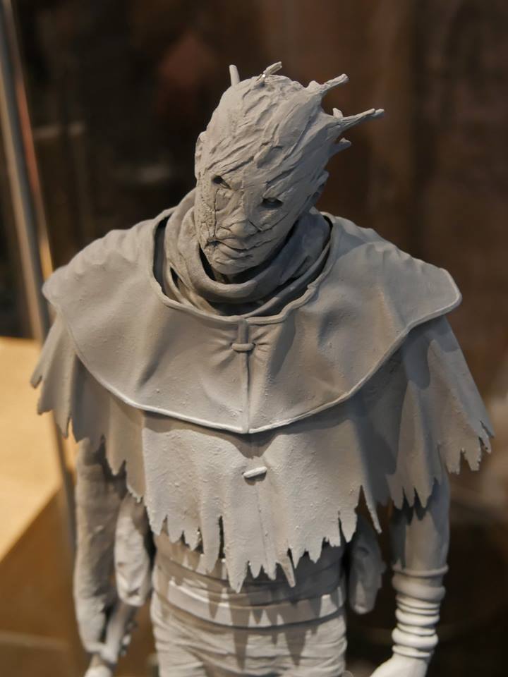 Prototipo sin pintar de la figura a escala 1/6 de The Wraith de Dead by ...
