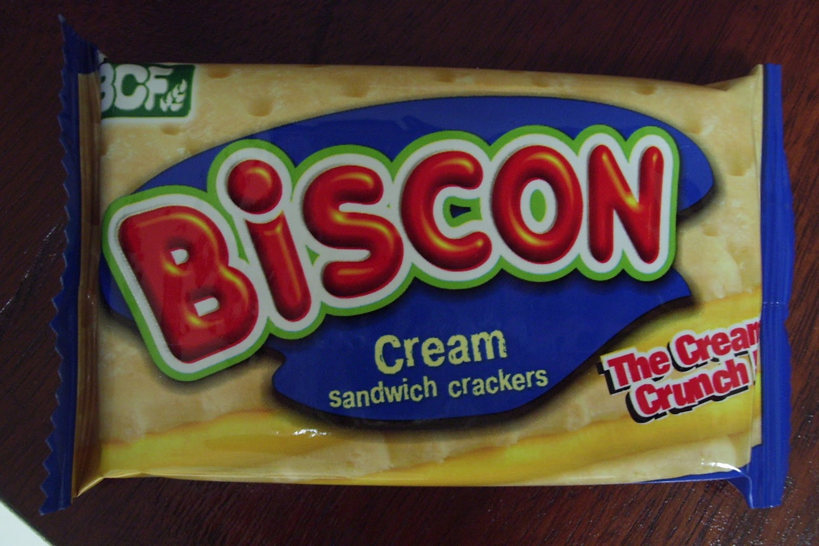My Pic of the Day: Biscon Cream Sandwich Crackers