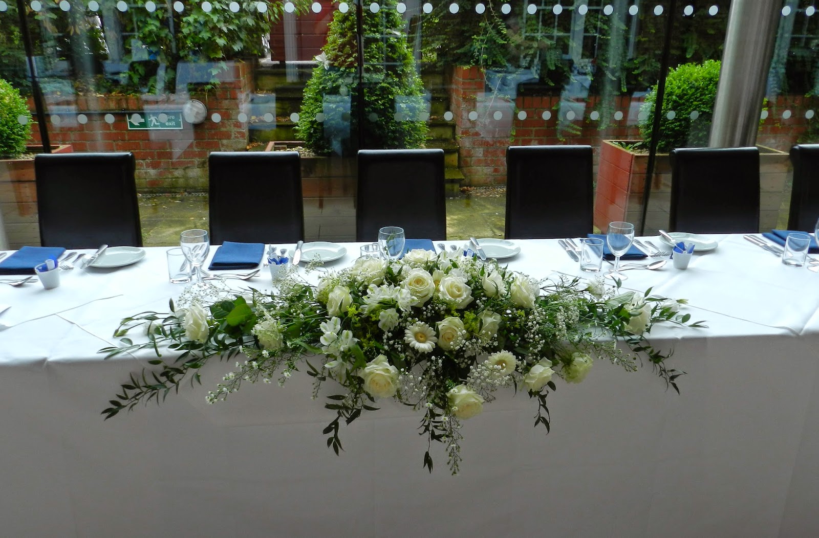 Sandra's Flower Studio.: June 2014