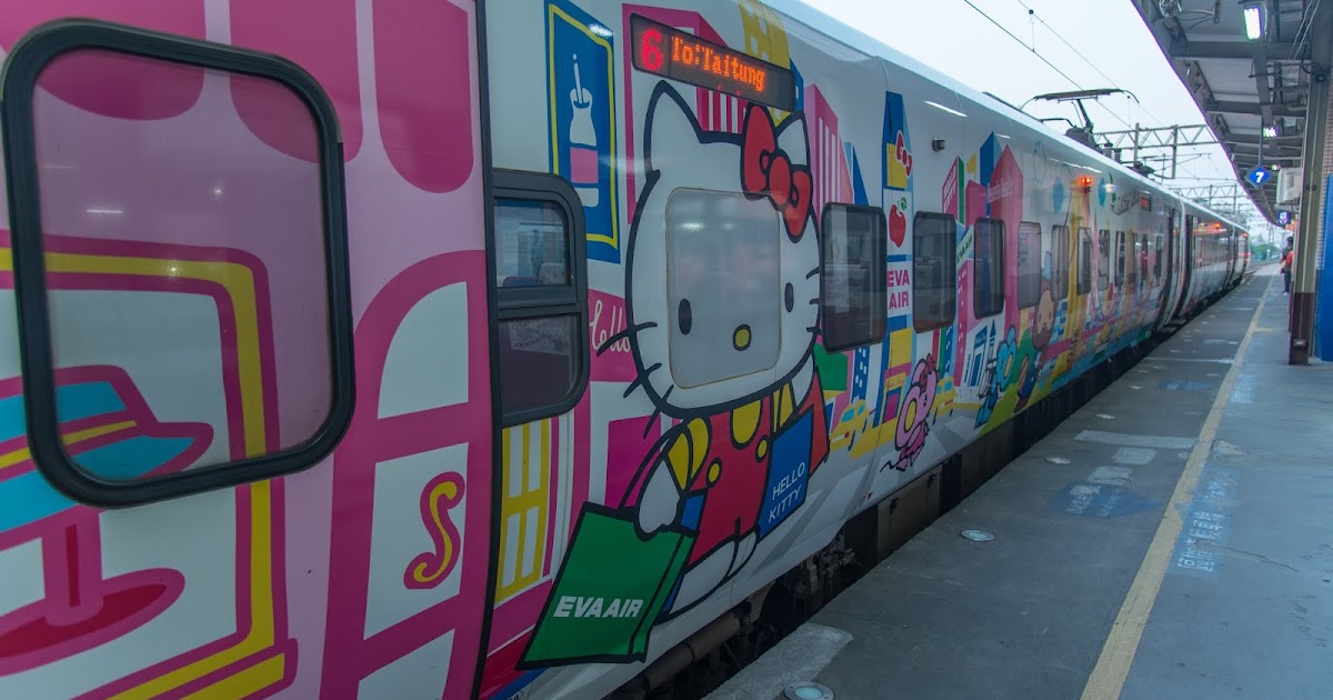 Hello Kitty Train | Travel Taiwan