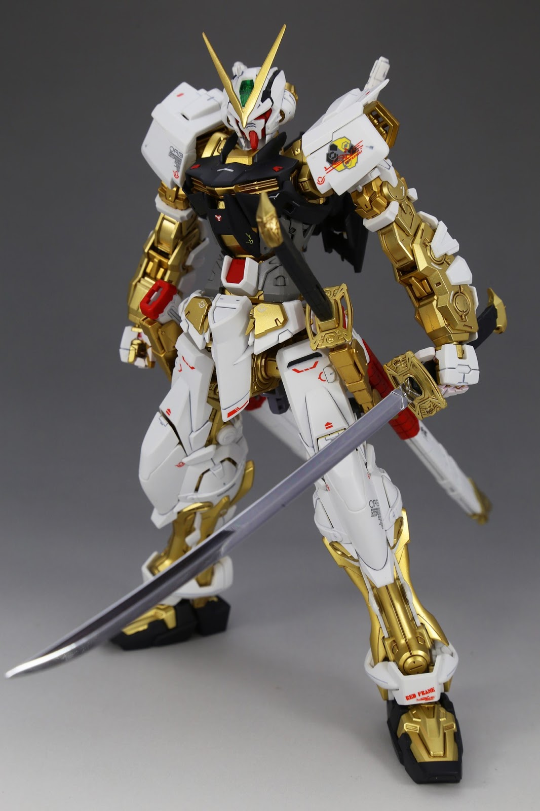 GUNDAM GUY: MG 1/100 Gundam Astray Gold Frame - Painted Build