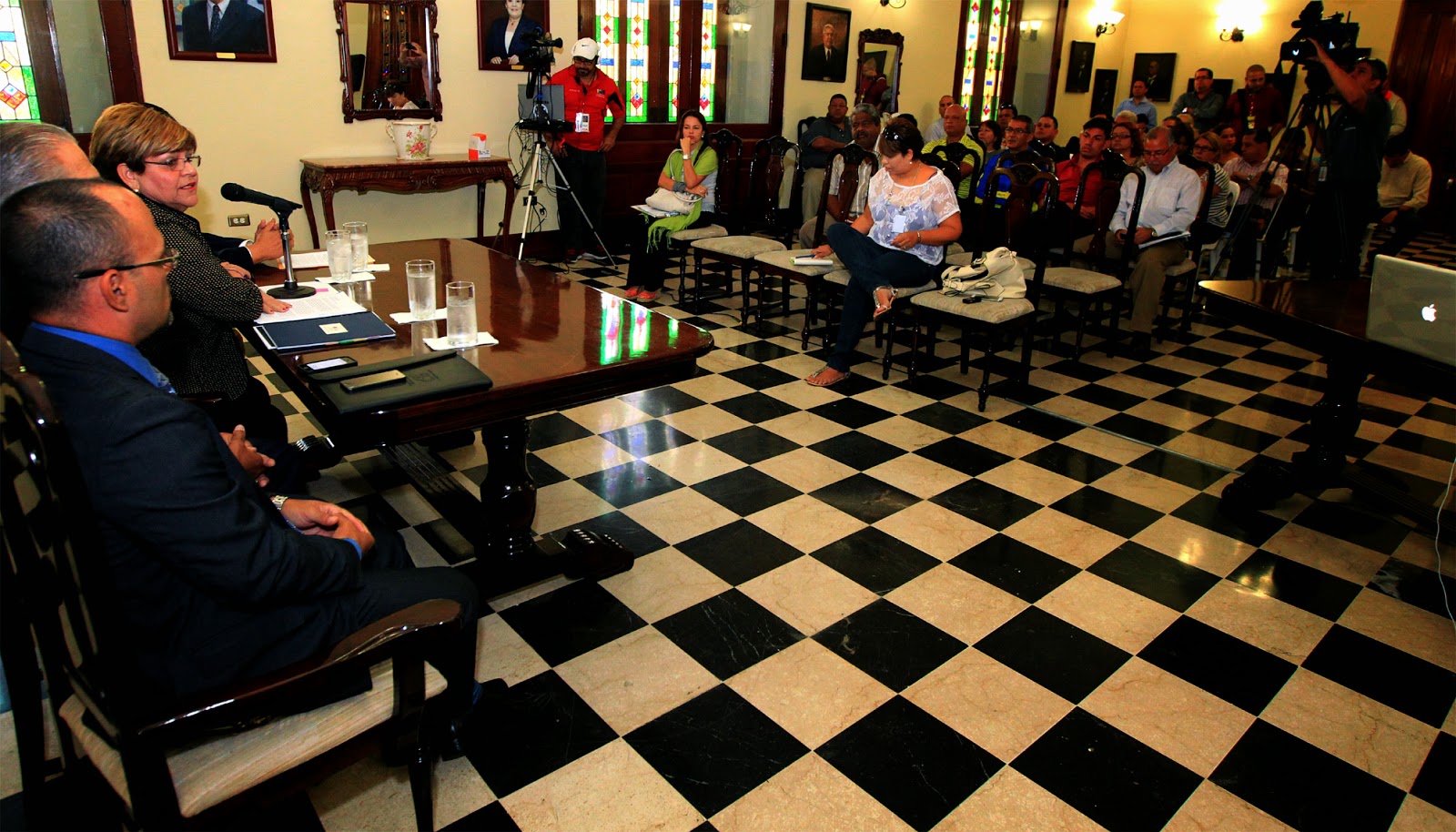 NOTICIAS SUR P.R.: Fallece a los 107 años la líder nacionalista Isabel ...