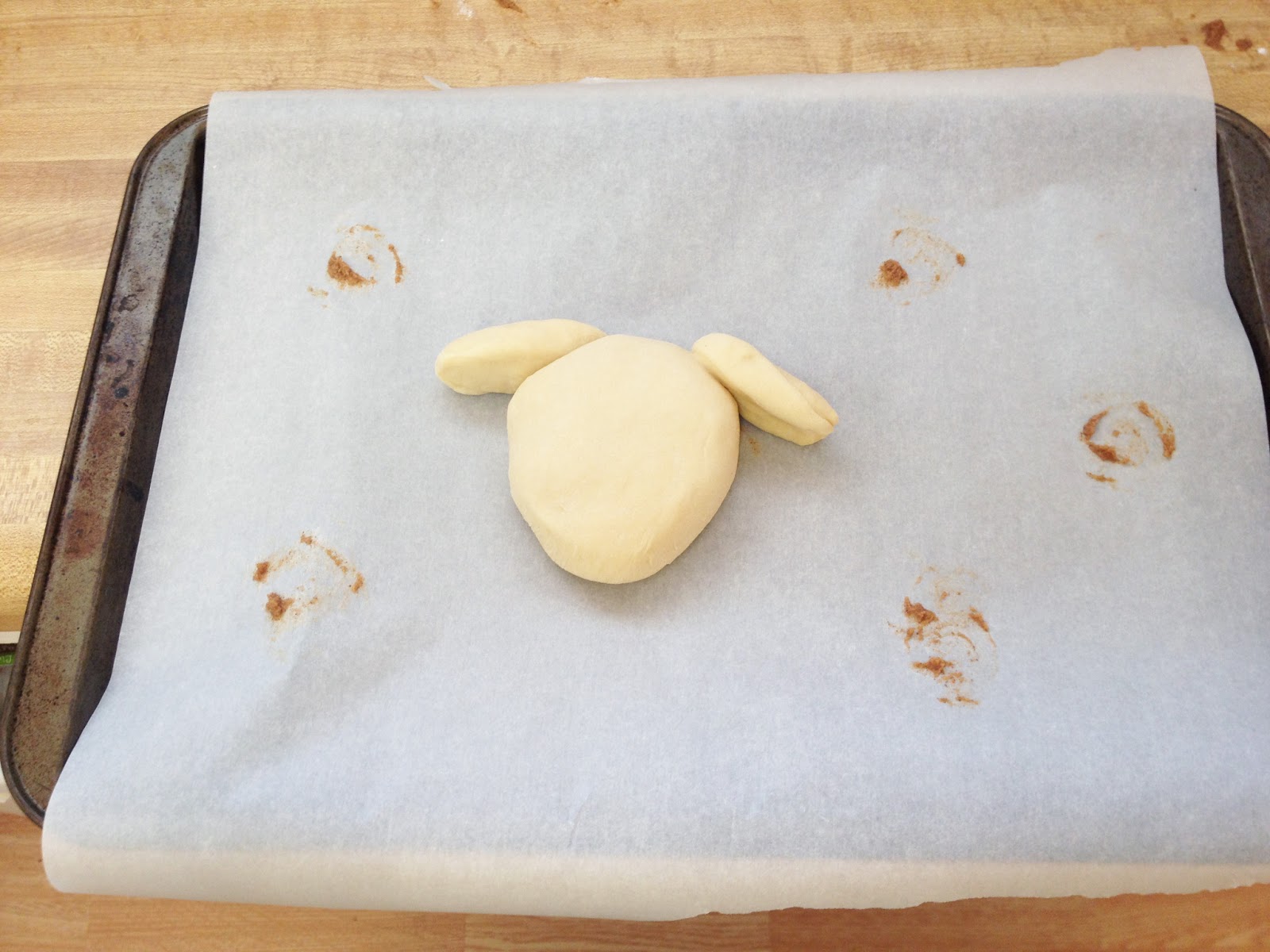 The Almost Perfectionist: Cinnamon Roll Sheep