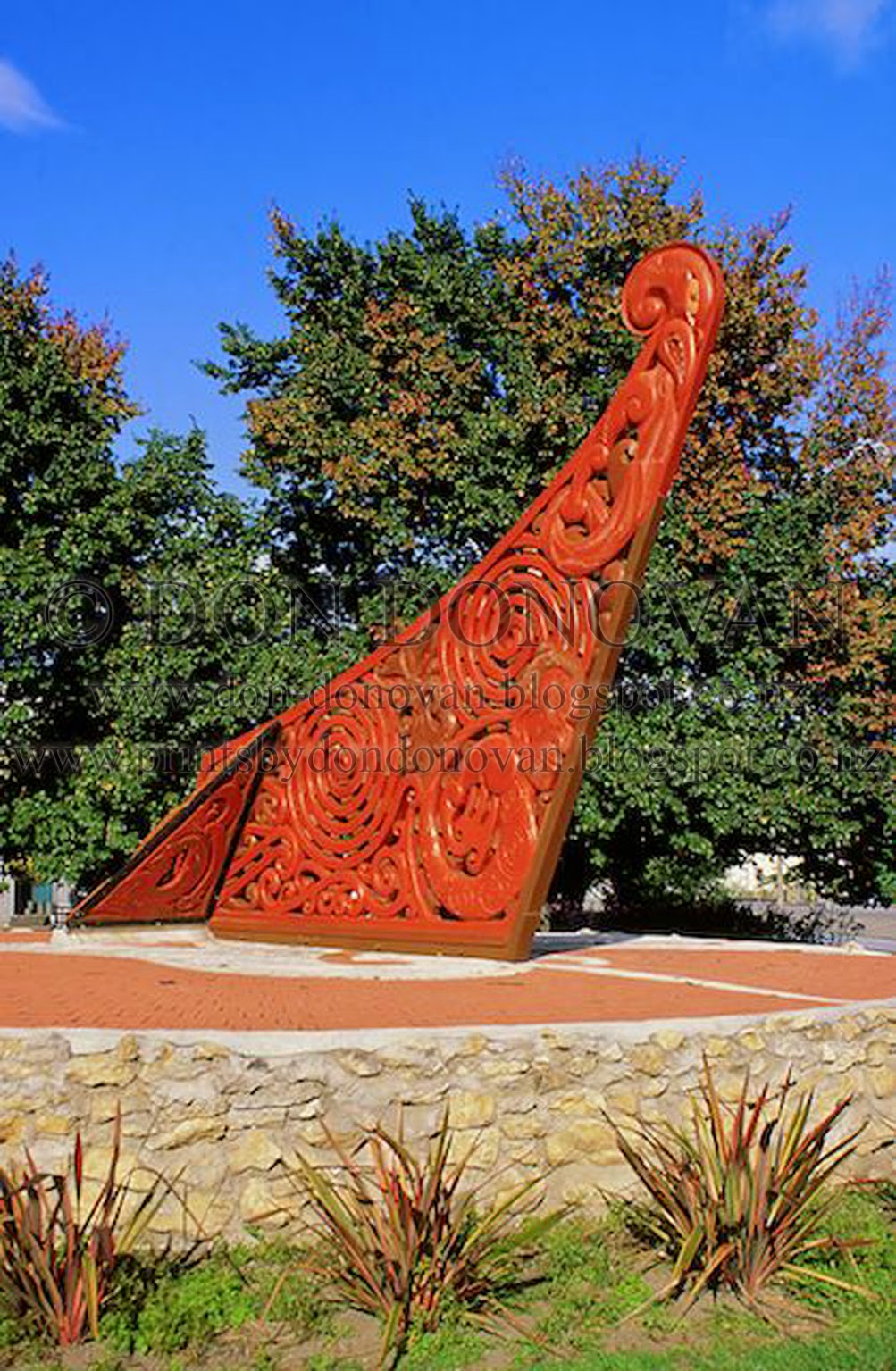 Don Donovan's World: Photoprint for Sale: Tauihu (Maori Canoe Prow ...