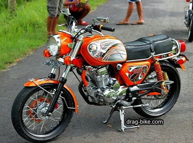 55 Foto Gambar Modifikasi Honda CB 100 Klasik CB 100 Modif Jap Style ...