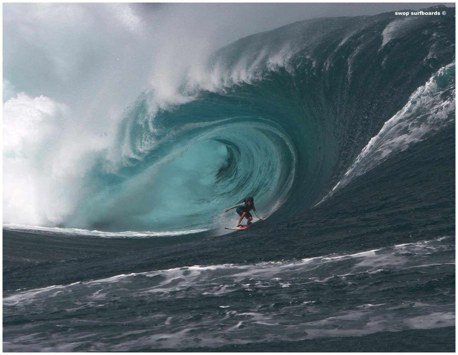 swop surfboards: RED CODE TEAHUPOO 14 MAY 2013