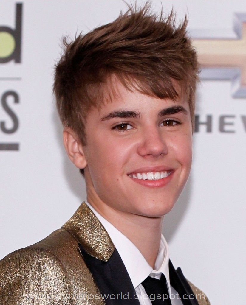 Justin Bieber looked dashing | Fashion TV collections