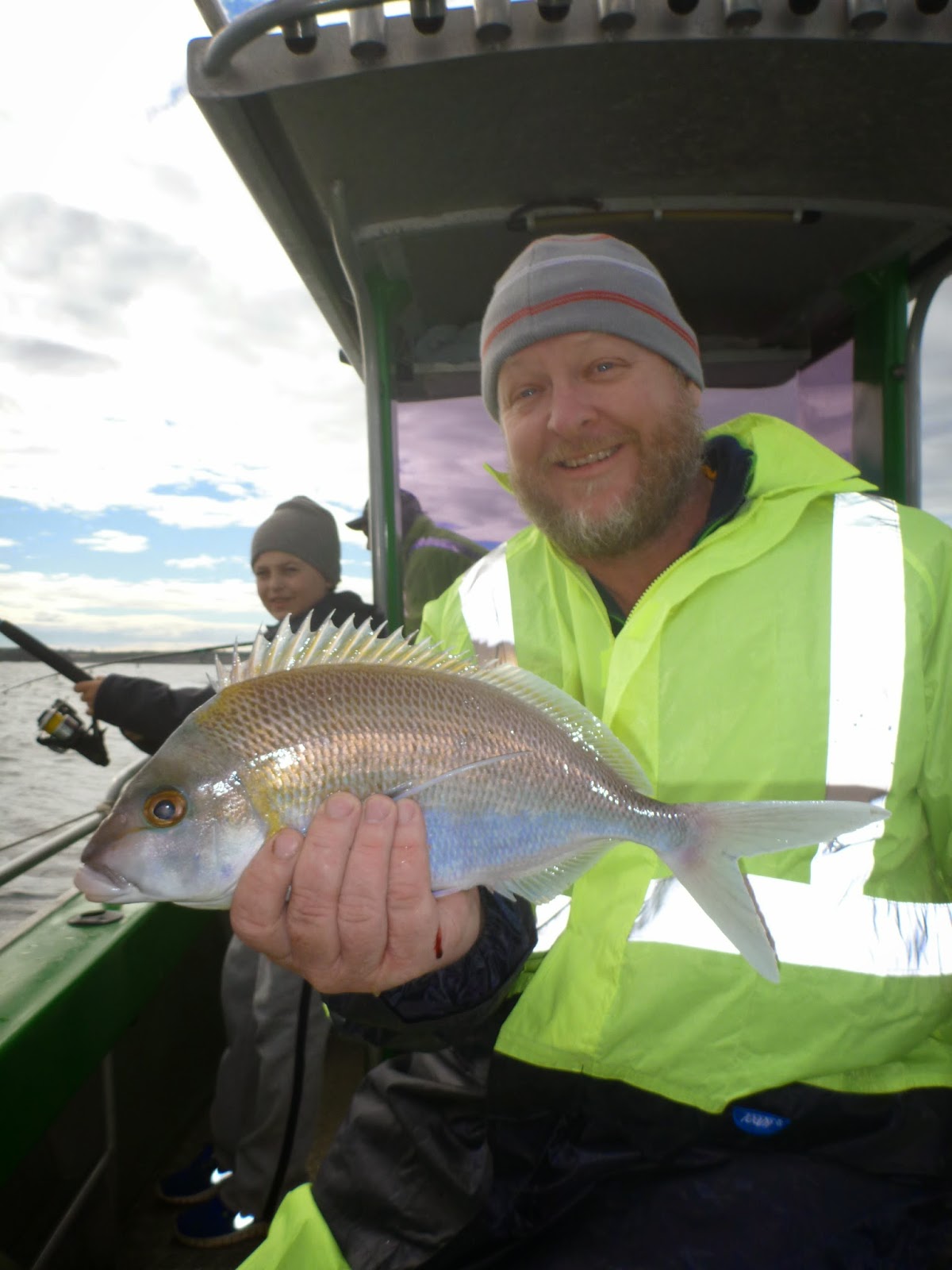 Scotty Fishing Life: Sydney deep sea fishing
