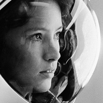 SpaceBett: La primera madre en el espacio, Anna Lee Fisher +VIDEO