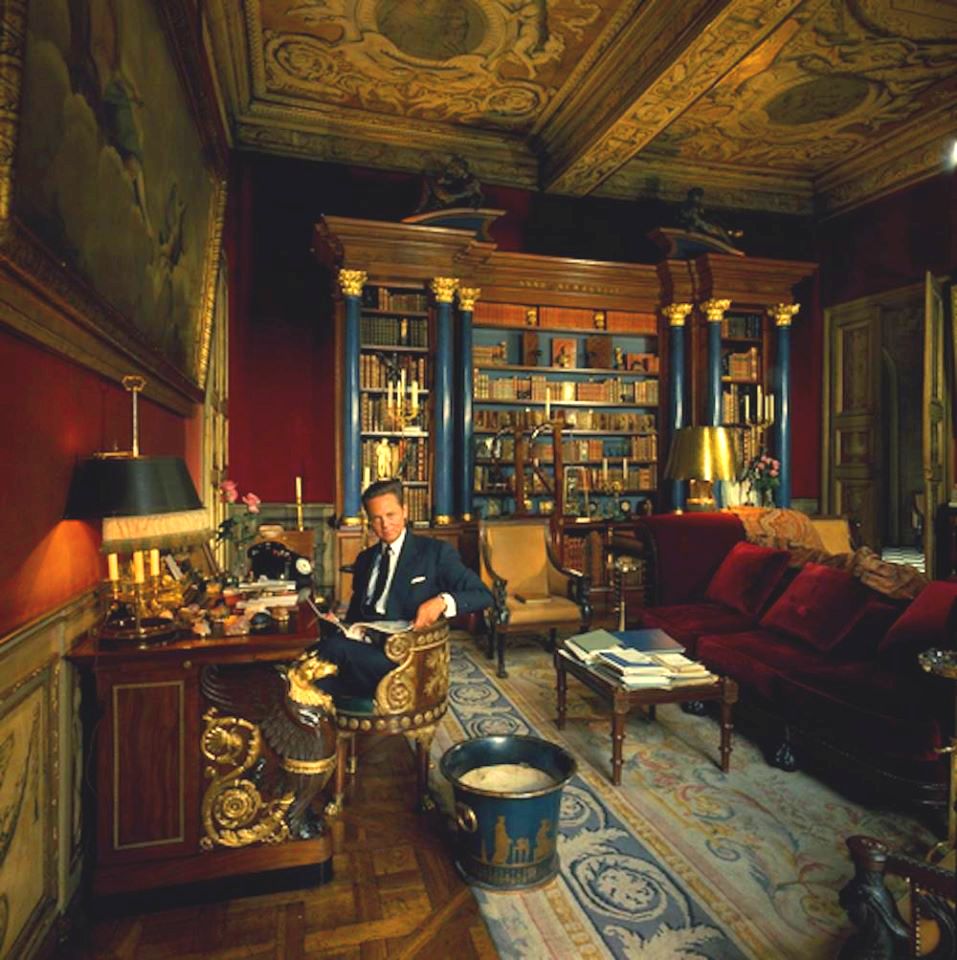 Royalty & Pomp: THE HOUSE