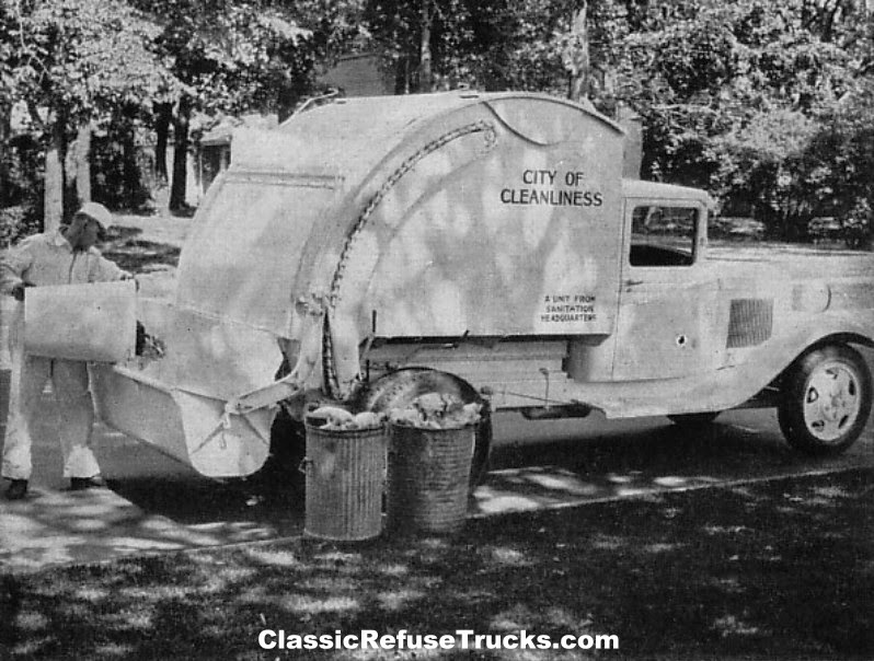 Modeling the ATSF 4th District LA Division: Ford AA 1934 Leach Refuse ...