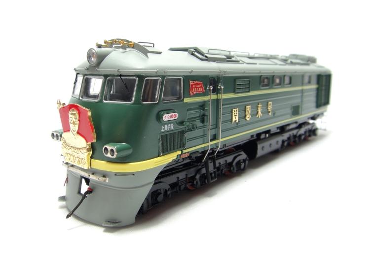 China Model Trains: The first generation of Zhou Enlai locomotive (DF3)
