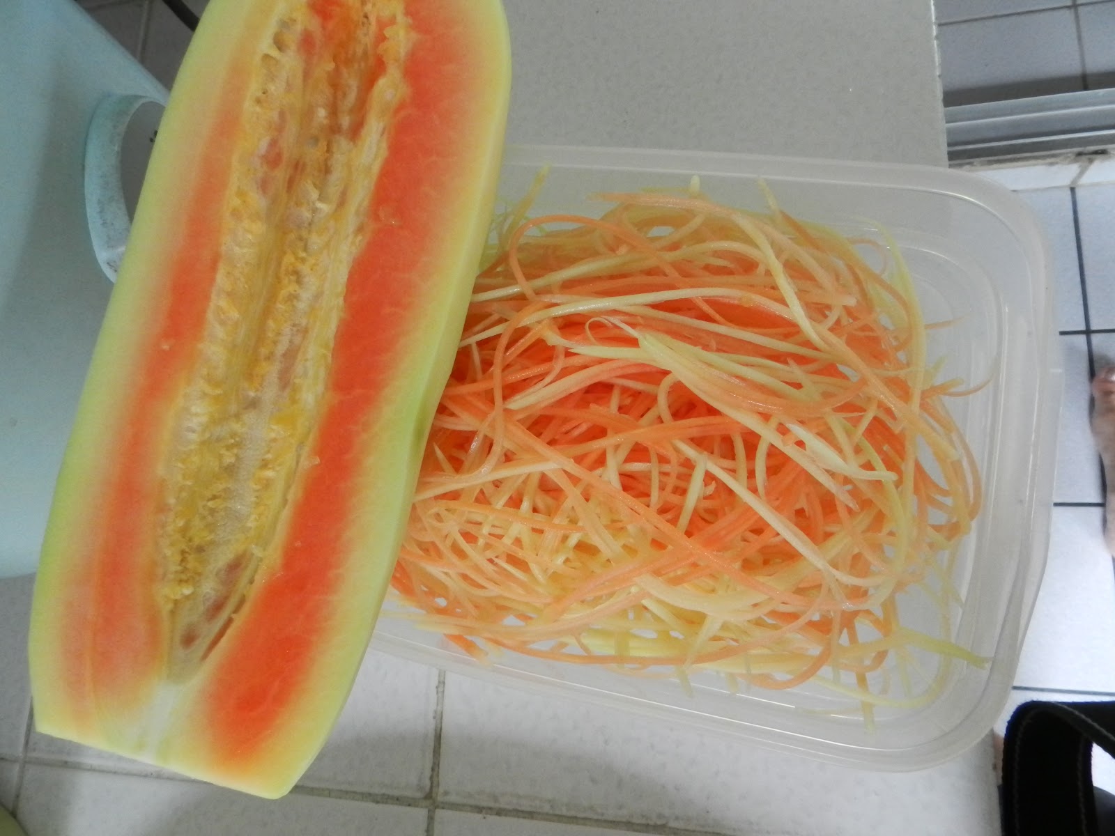 A Pepper's Love: YEE SANG (LOU SANG) - 2013 YEAR OF THE SNAKE