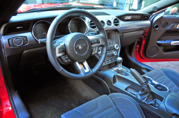 2015 ford mustang interior pictures