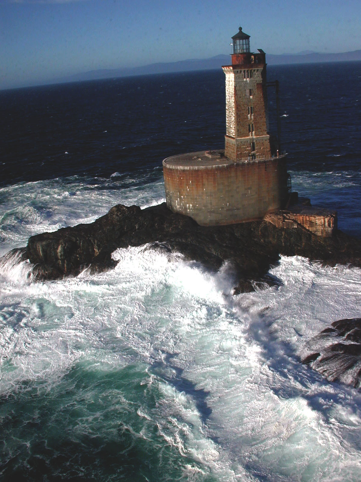 Pacific Coast - Baja Bound: Crescent City Harbor & Lighthouses