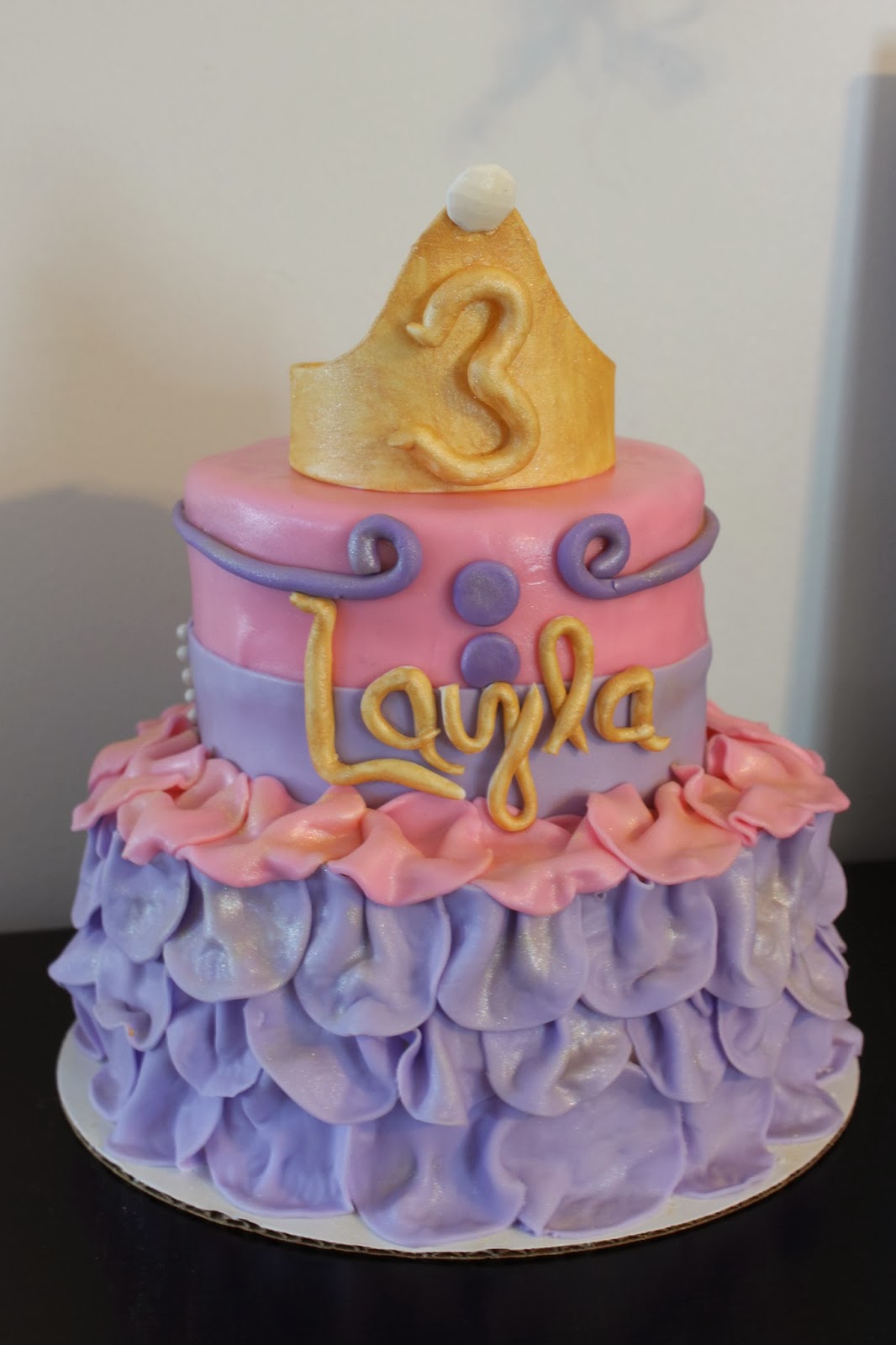 Victoria's Piece A Cake: October 2013