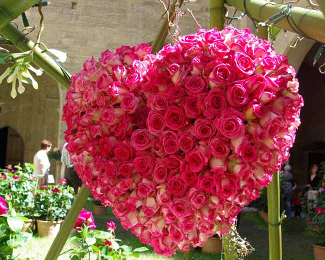 The Provence Post: Avignon Rose Festival is May 5 to 8