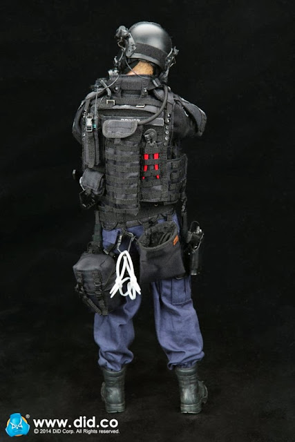 toyhaven: Incoming: DID 1/6 scale LAPD SWAT 12-inch figure with Ryan ...