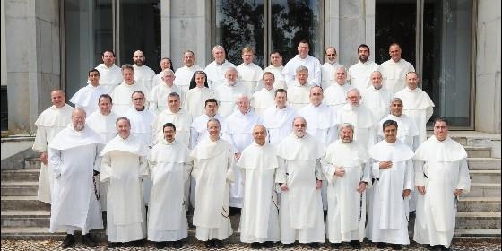 Imaginería religiosa "San Juan de Dios": EL HÁBITO DE LOS DOMINICOS