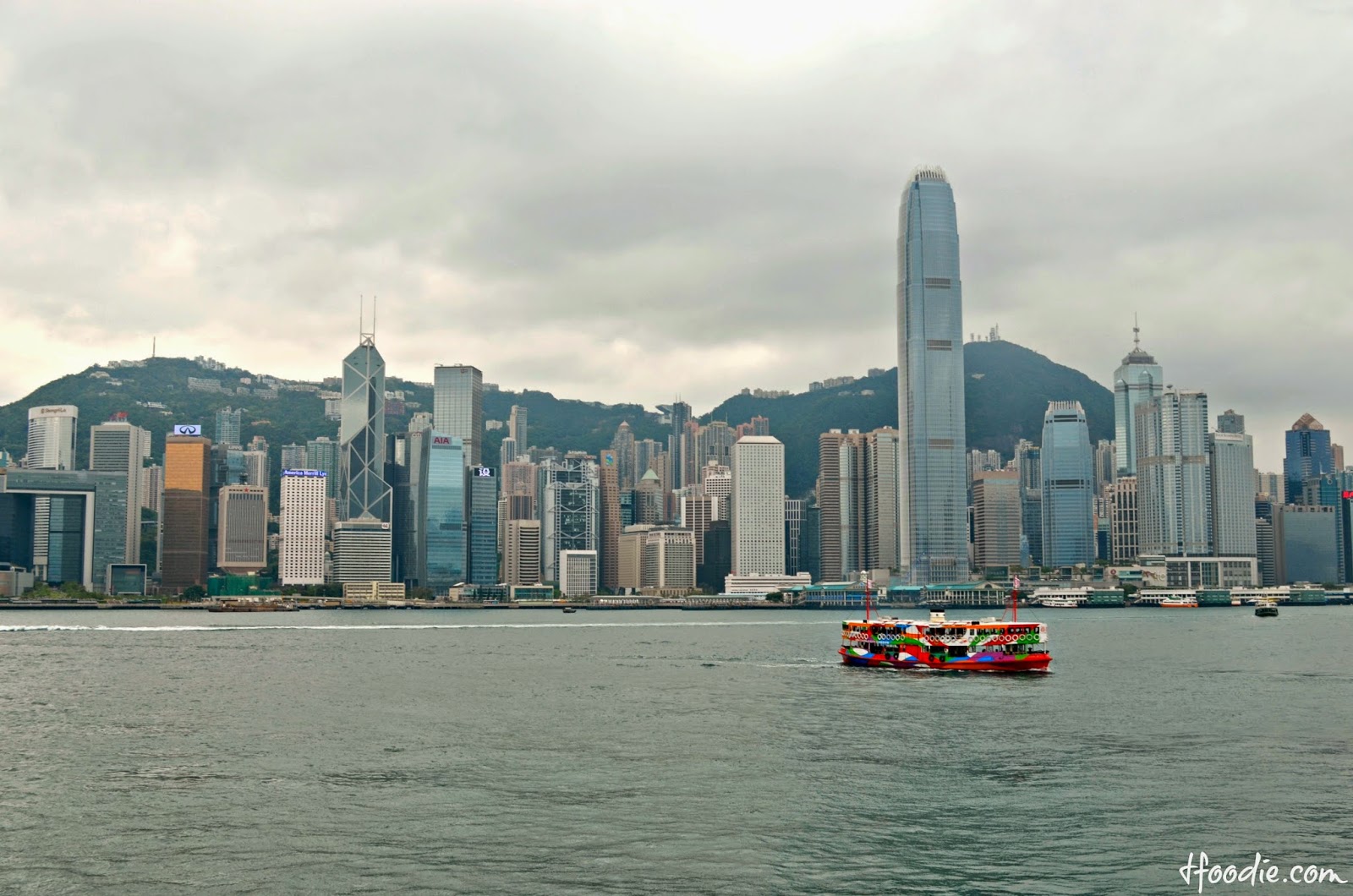 The traveling foodie: Victoria Harbour, Hong Kong
