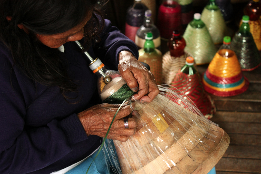 Courtney & Casa: Design For Good: PET Lamp Project