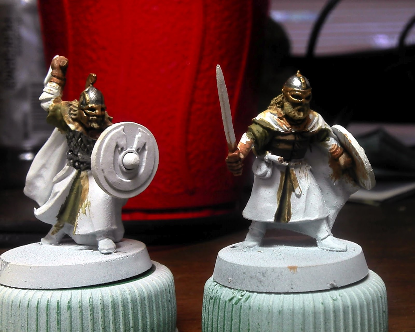 Wargames and Railroads: Grimbold's Helmingas Warband - 1st Painting Session