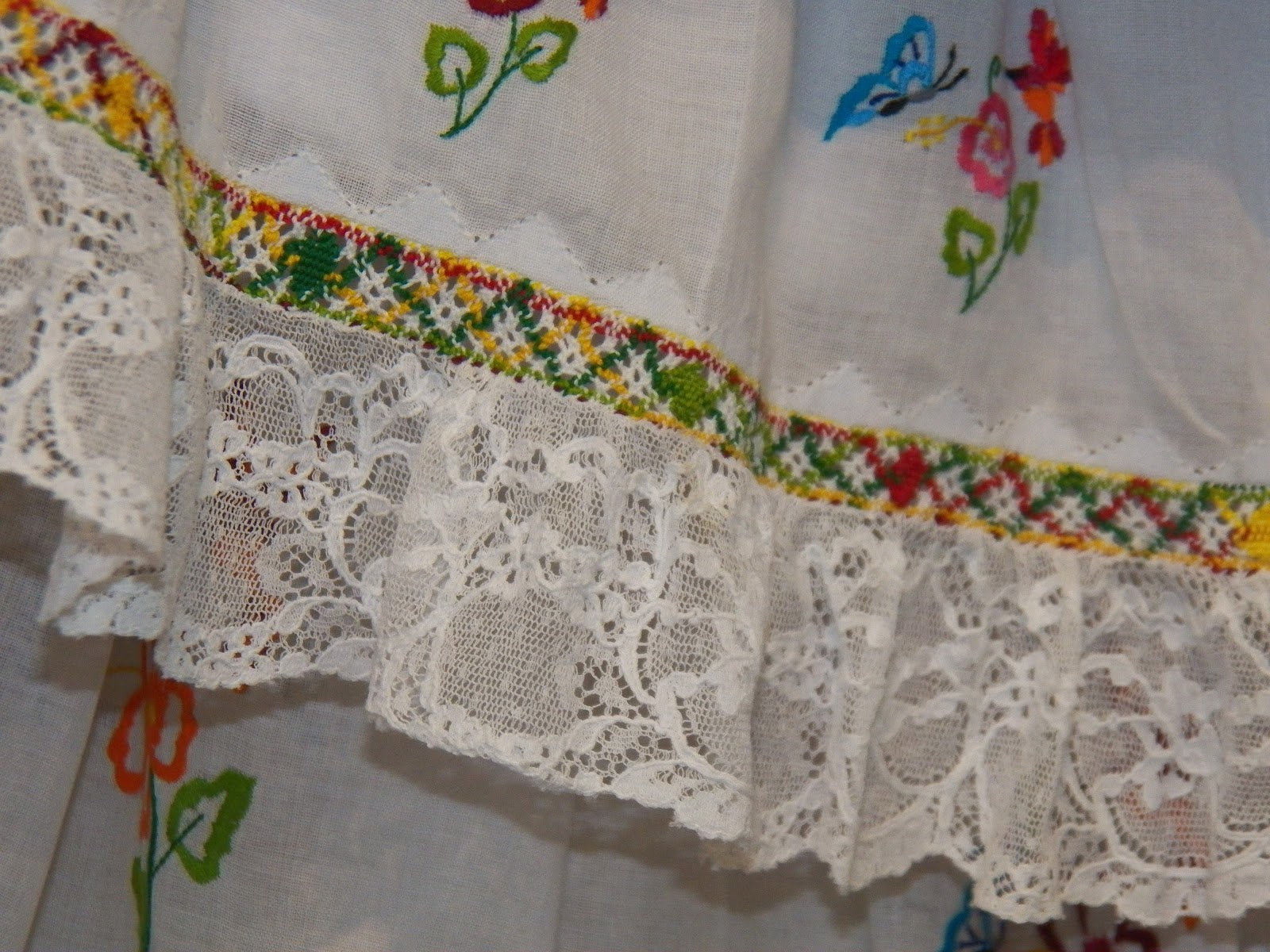 La Pollera de Panamá: Pollera de Coquito