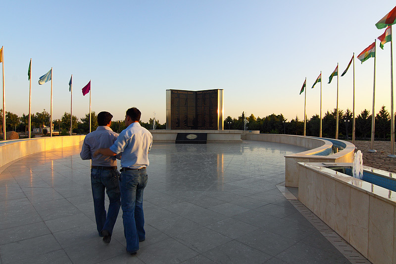 Mansouled Fiery Islands: Crumbing Syria and the future of Kurds and ...