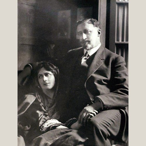 The legend of Isadora Duncan: Isadora Duncan and Paris Singer,1914.