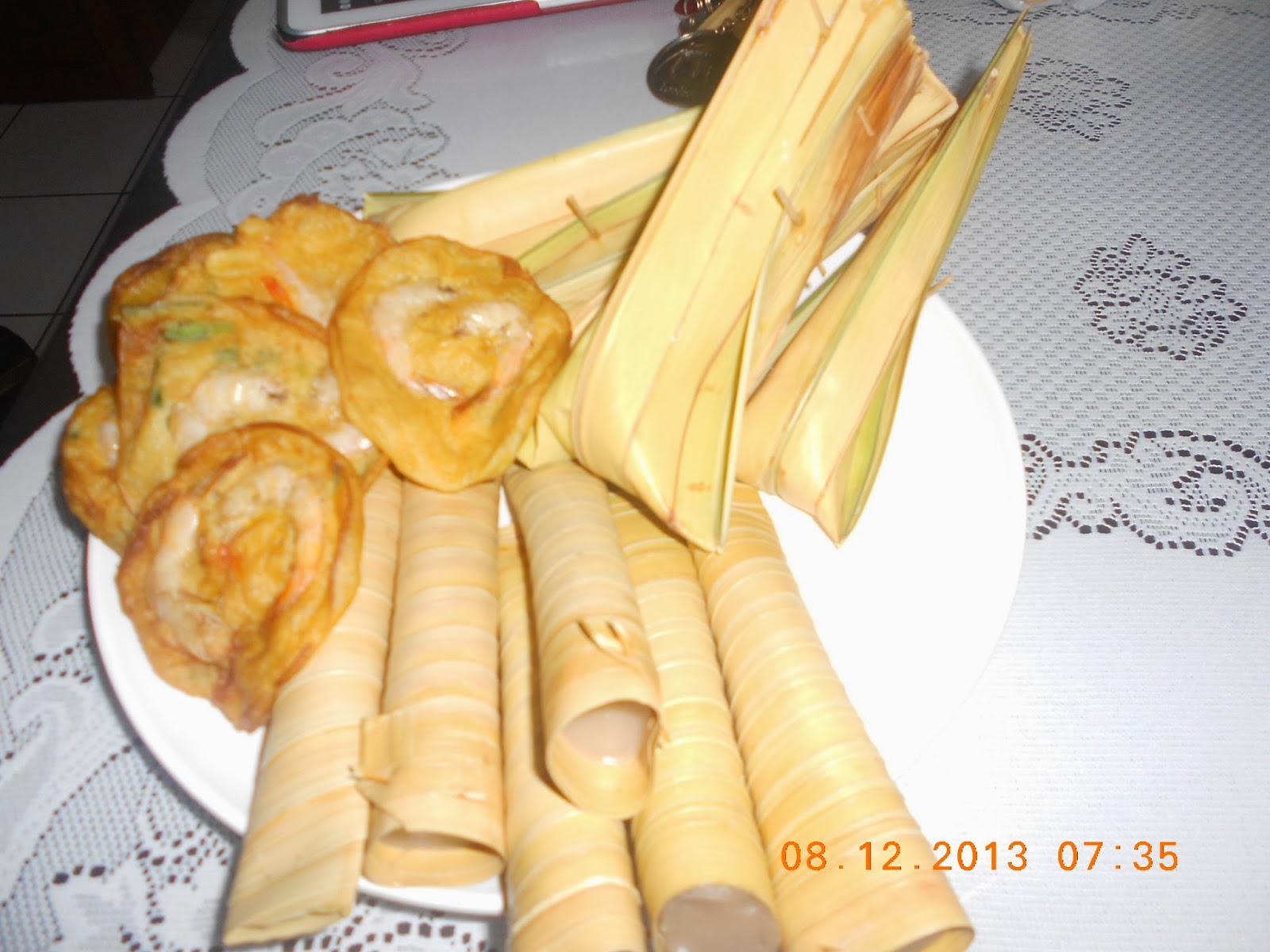 namakucella: DAY 2 @ KUCHING....