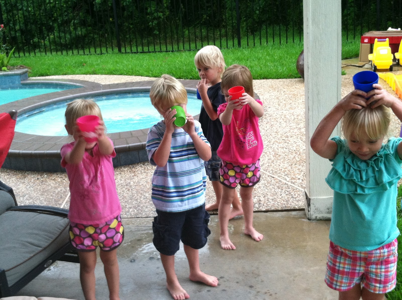 Howell Quintuplets: Summa Summa Summa Time!