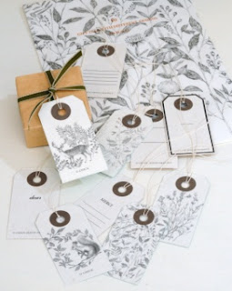 A New Adventure Begins: Etichette fai da te