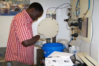 ABE Water Fountain: Richards pressure plate experiment: developing soil ...