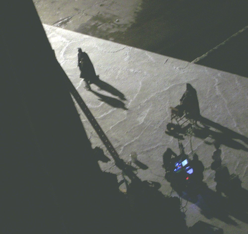 News: Nolan, Bale, Oldman and Batwing set photos