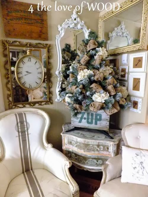 4 the love of wood: THE 7-UP CHRISTMAS TREE