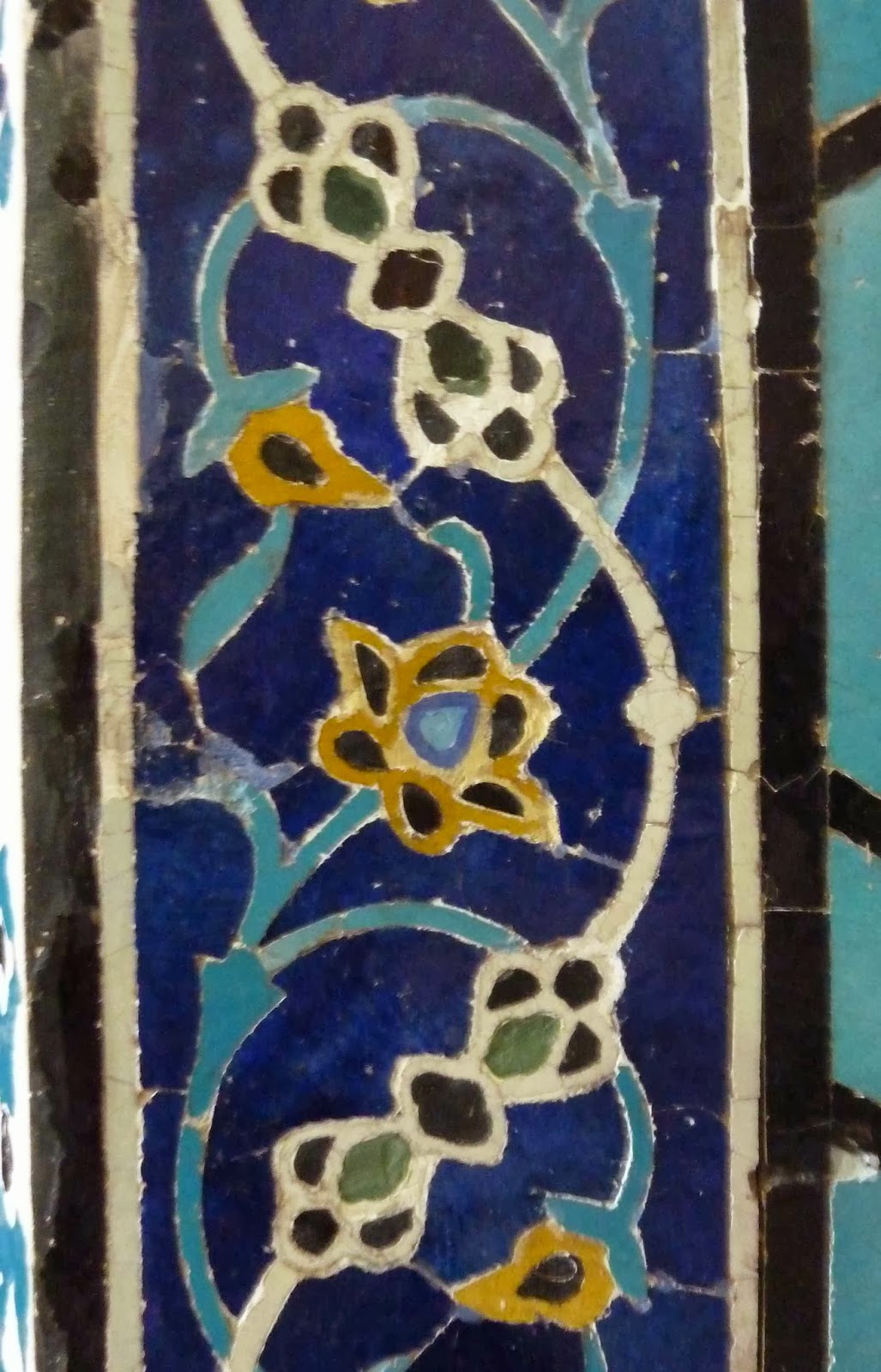 My journey on the Silk Road: Tabriz in earthquakes- Beautiful Iran 8