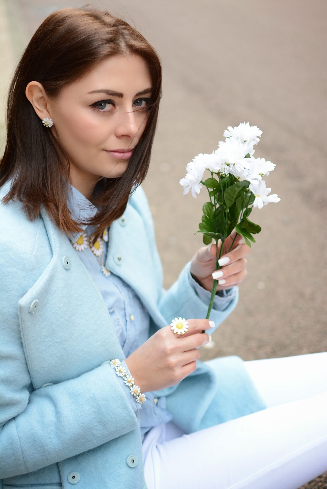 Daisy Daze – Emma Hill