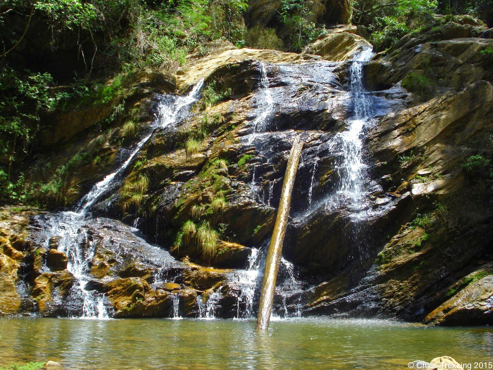 Raposos a Honório Bicalho, via Cachoeira 27 Voltas: saindo do habitual!