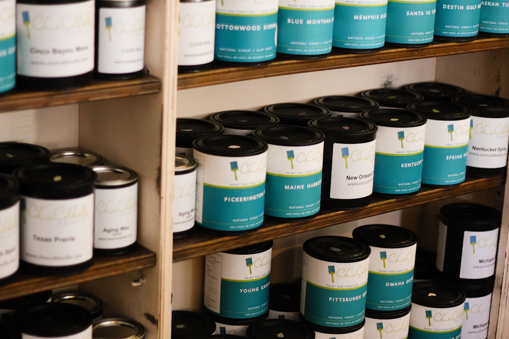 Gin'Gilli's Vintage Home: Introducing CeCe Caldwell's Chalk & Clay ...