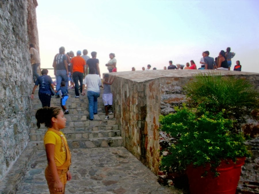 ViajesyTurismoGüigüeVenezuela: Fortín Solano - Puerto Cabello - Edo ...