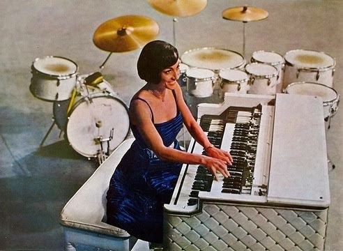 HAMMOND ORGAN Blog!: CHERRY WAINER