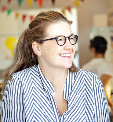 A Cook and Her Books: Splendid Ice Cream with Cherries (!)