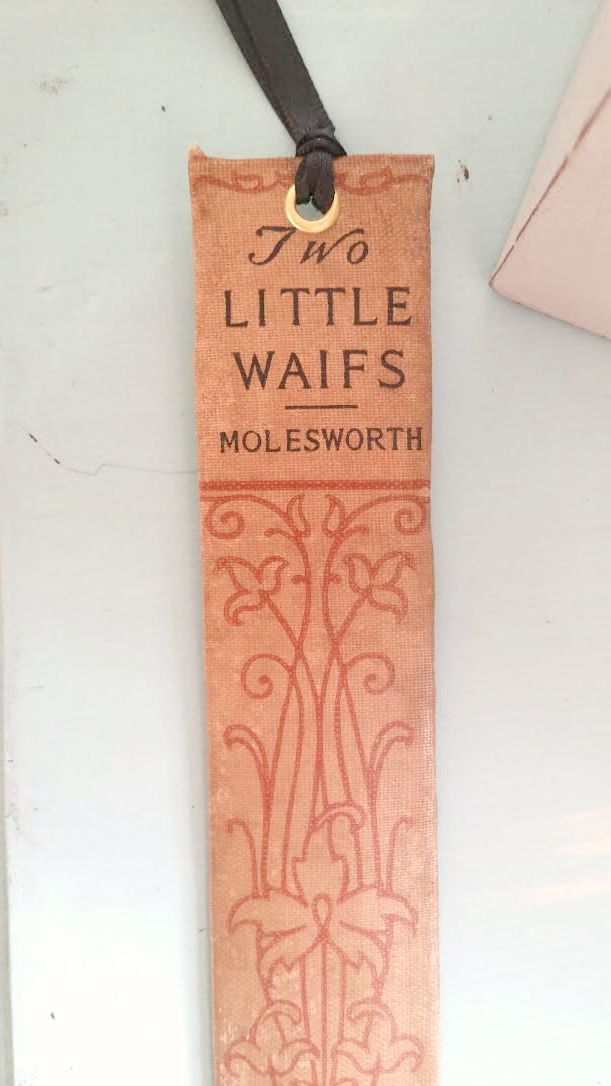 Awesome Bookmarks from Old Books - Crafts a la mode