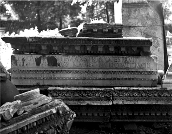 romanoimpero.com: COMPITUM ACILIUM