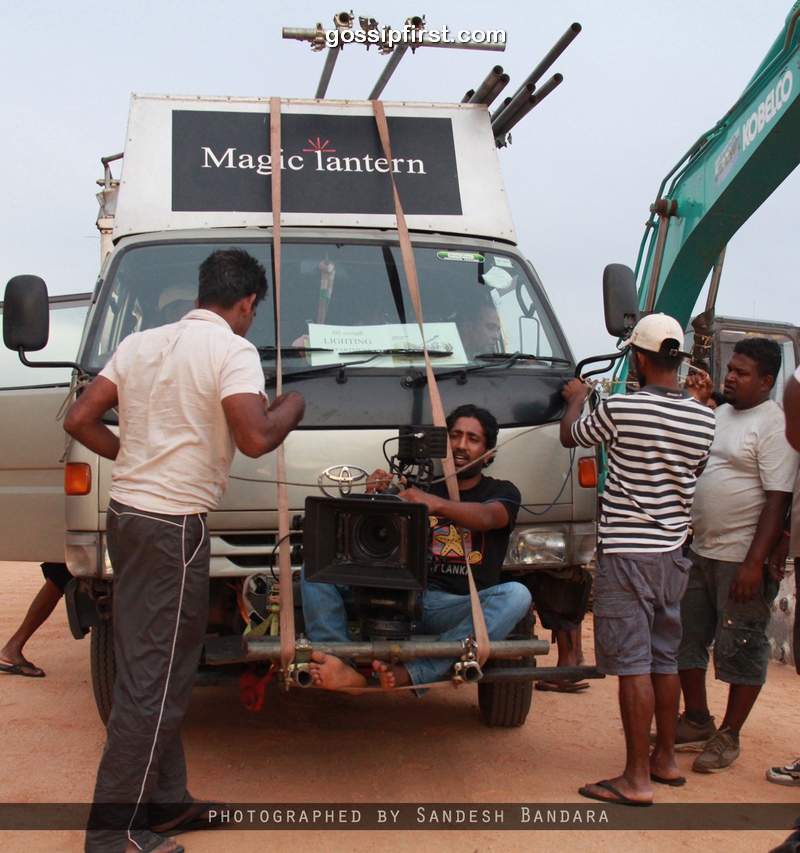 Gossip First Gallery: Siri Parakum making of the film photos