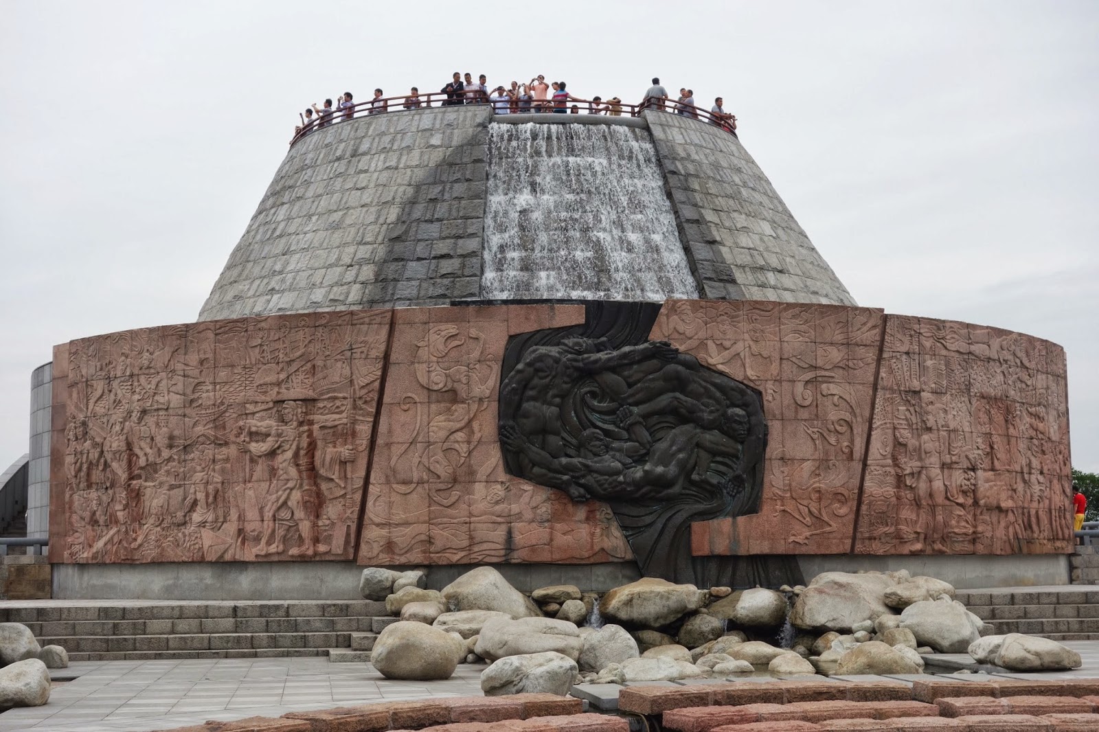 Cheryl's Travels: Day # 1 on the Yangtze River, at the Three Gorges Dam ...