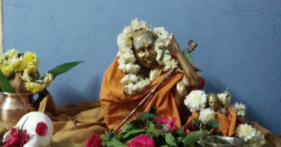 Raja Thatha's stotra translations: Sri Kanchi Paramacharya Padhuka ...